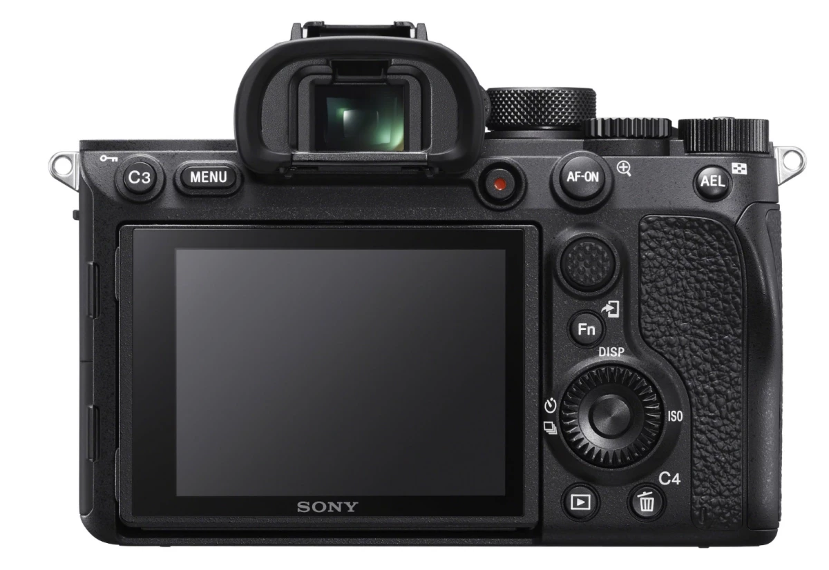 Sony crams 61 megapixels and wild autofocus into its new full-frame A7R IV
