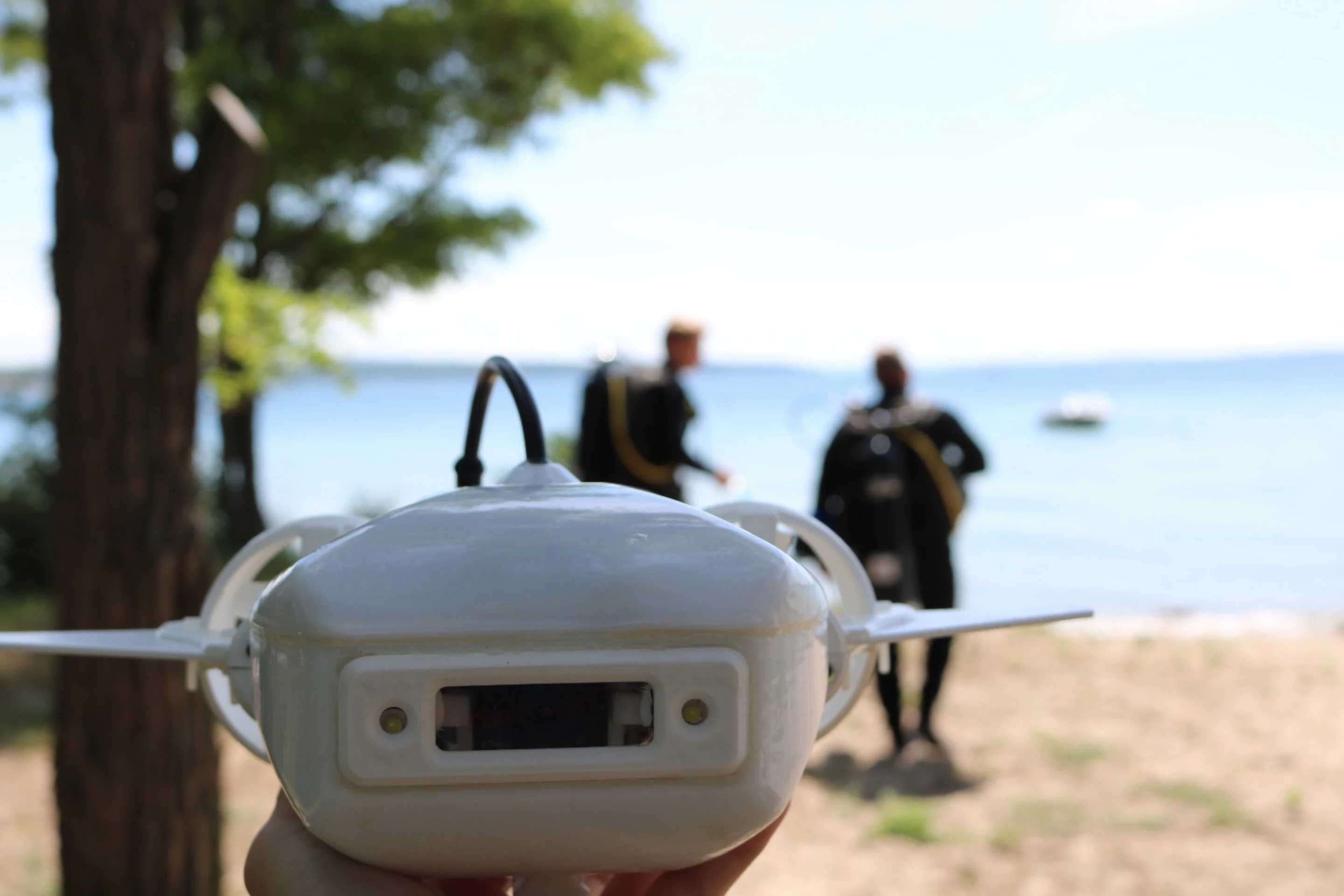 Fathom One lets adventurers explore underwater without getting wet