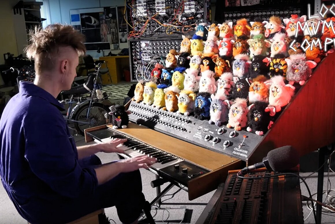 Creepy Furby Organ turns dream build into disturbing reality