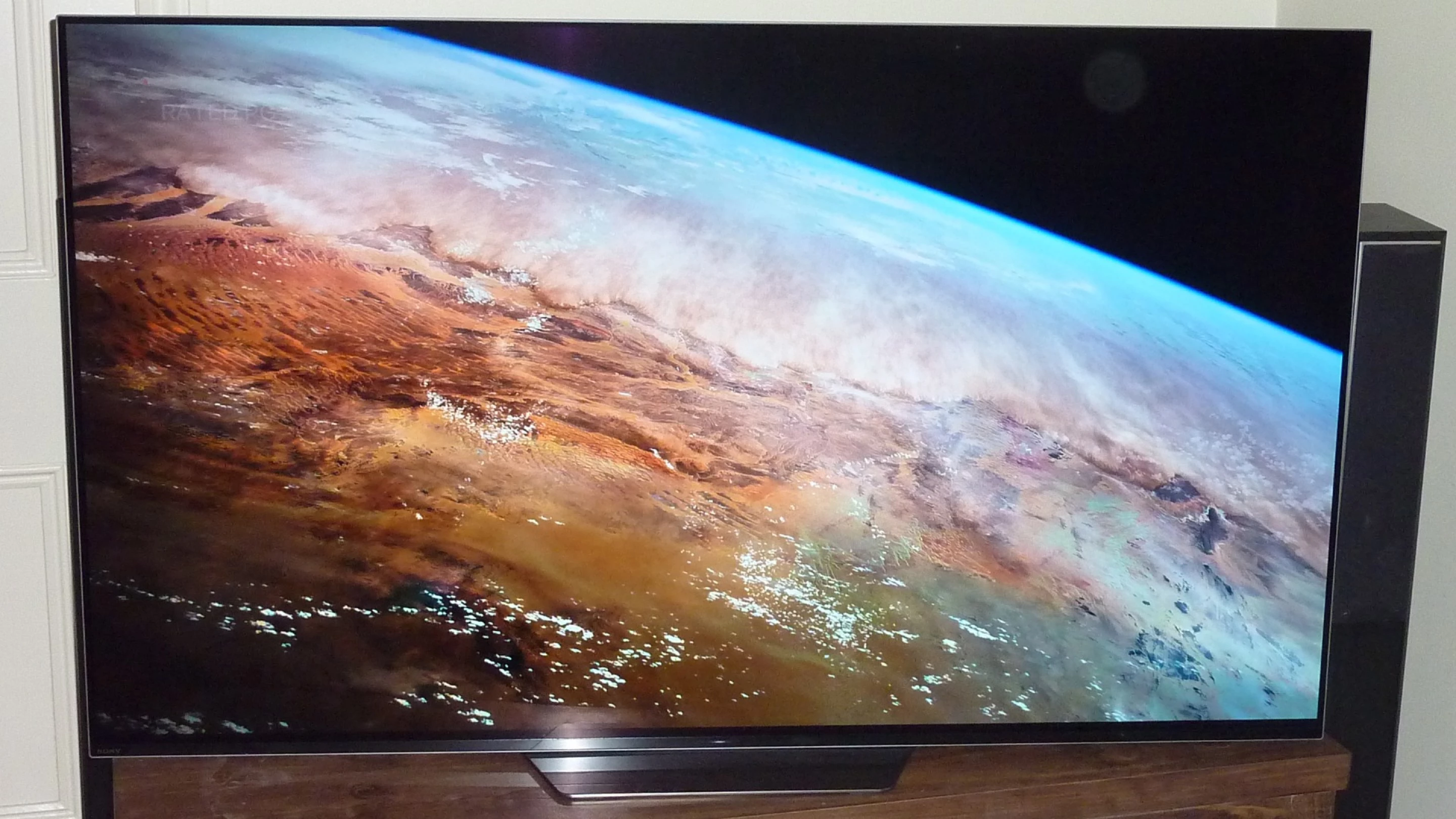 Review: Sony A8F OLED TV boasts brains and beauty