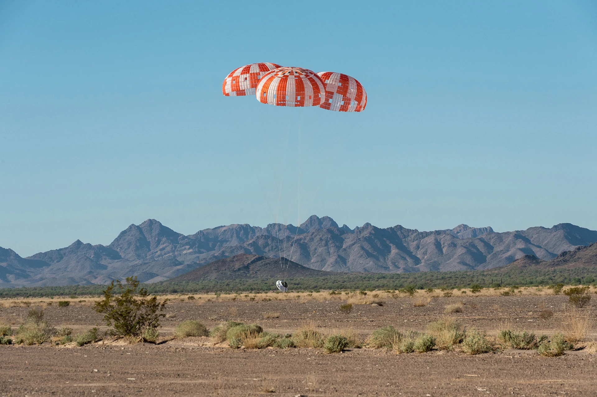 Parachutes go for Orion mission after completion of final drop tests