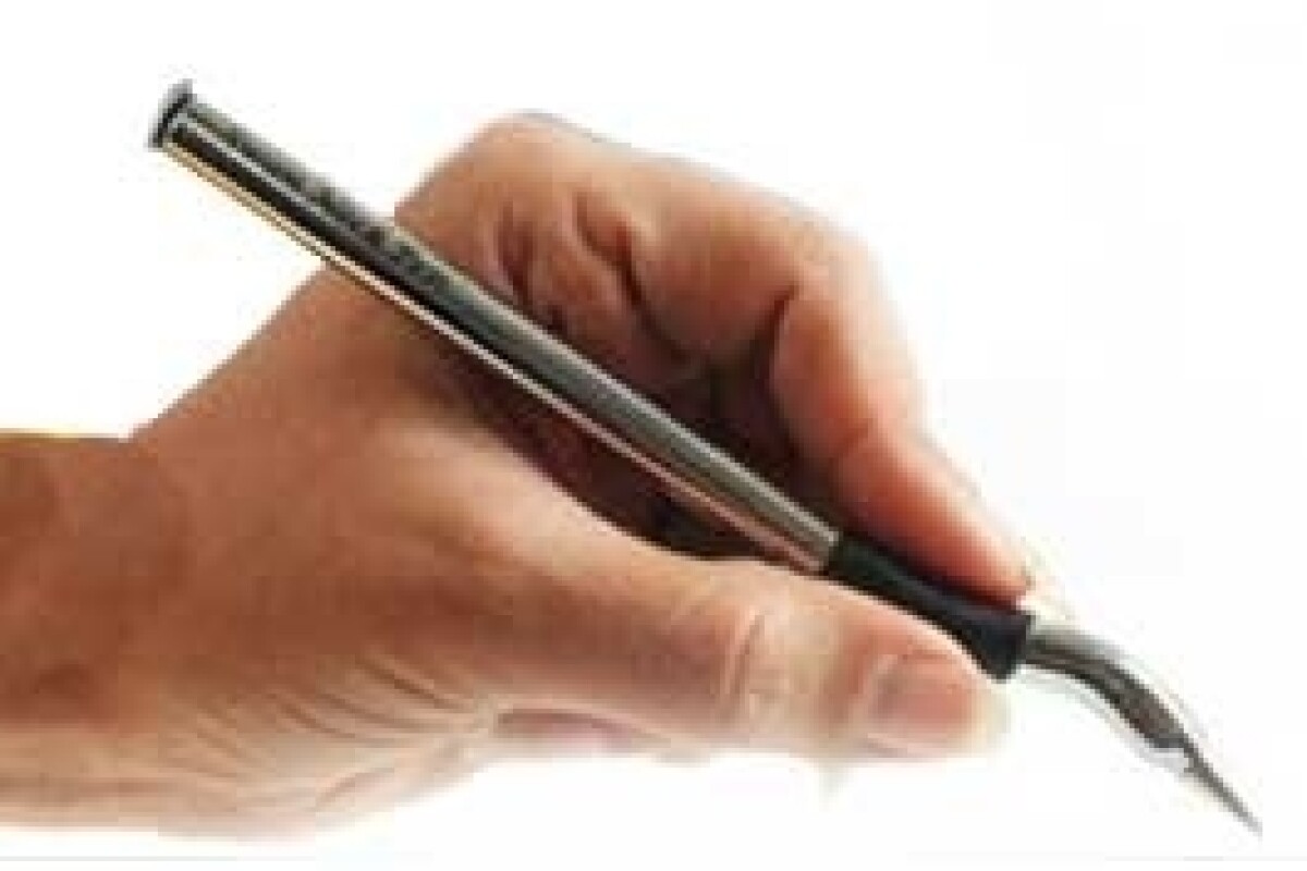 right hand pen