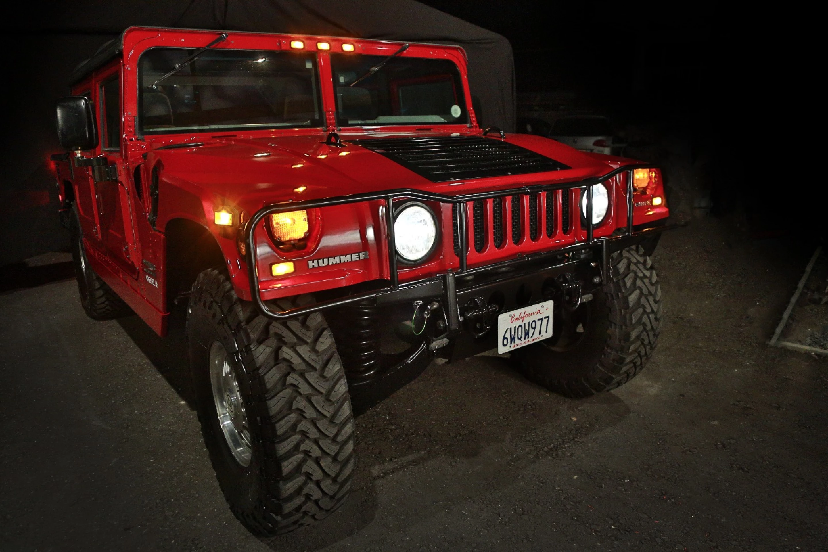 Kreisel and Schwarzenegger show off all-electric Hummer
