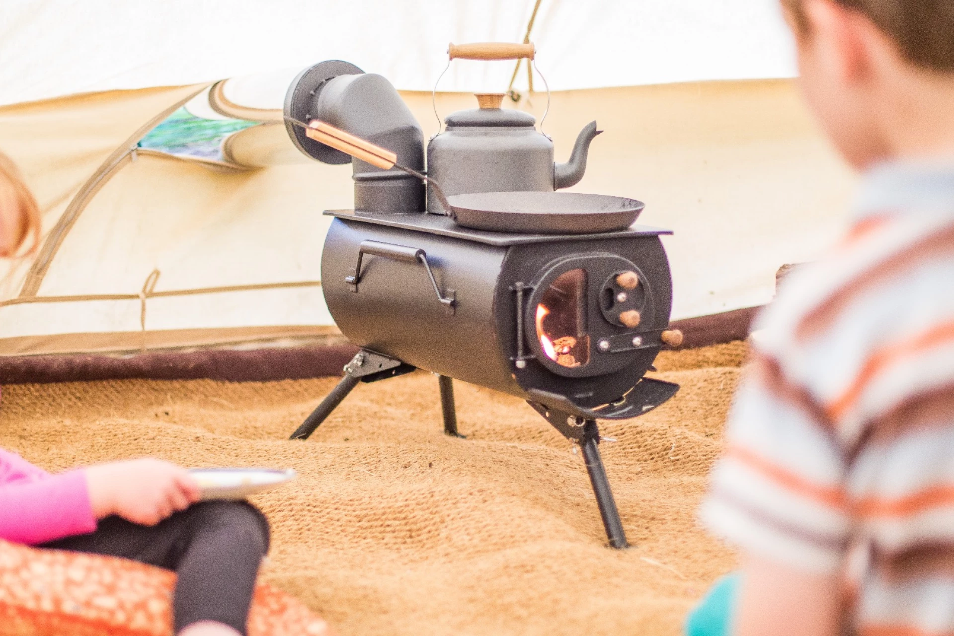 Portable wood-burning stove offers heat on the go