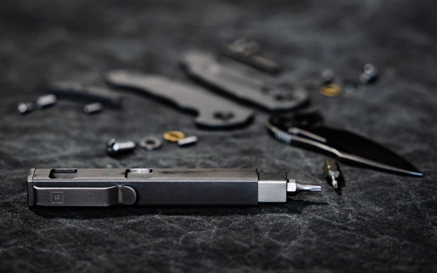 Pen-size titanium multitool takes care of EDC screwdriver needs