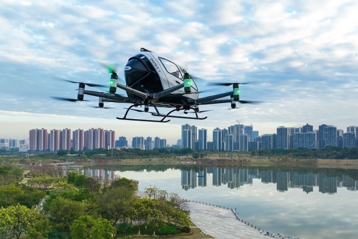 Autonomous EHang eVTOL jumpstarts nascent pilotless air tourism industry