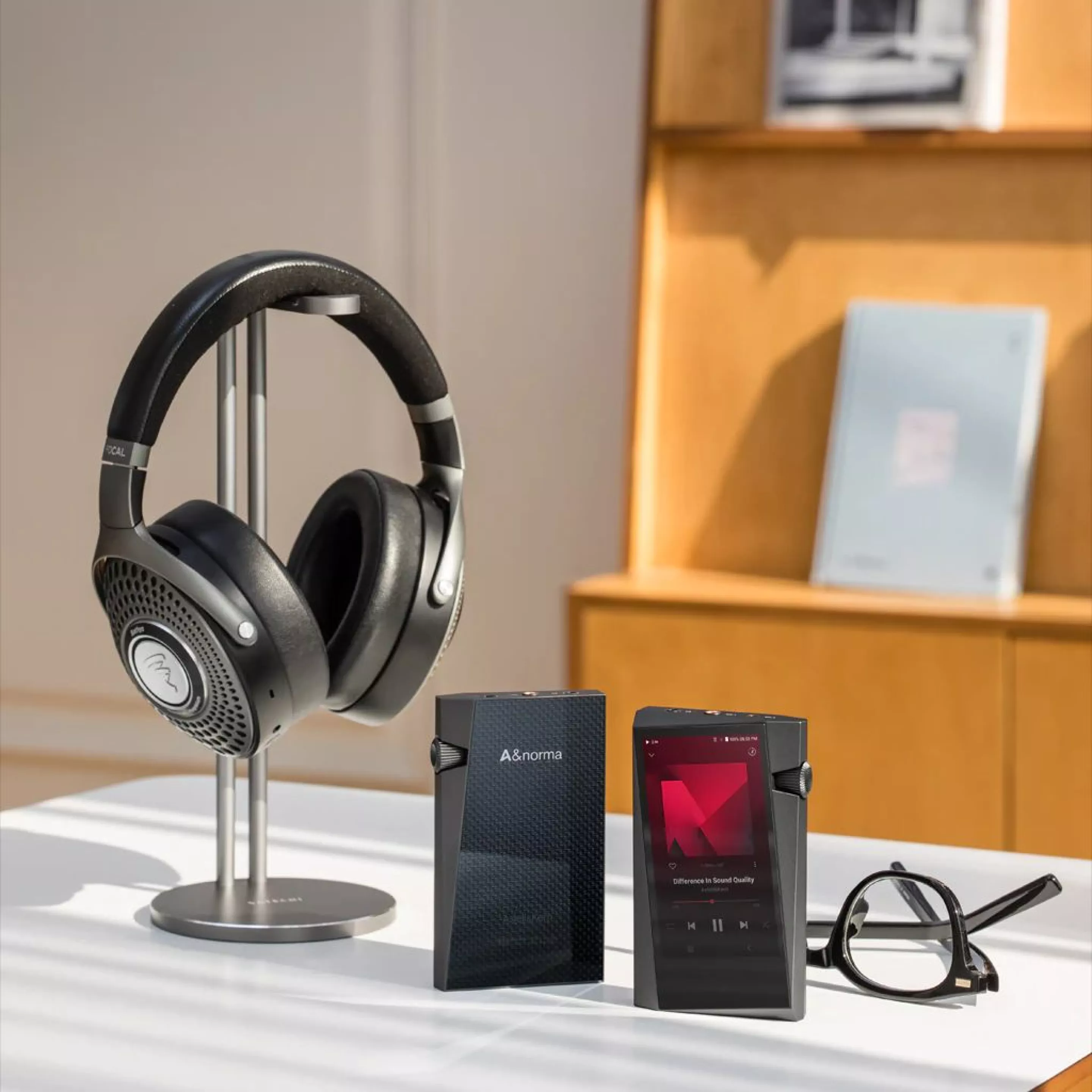 Powerful quad-DAC SR35 audio player joins Astell&Kern's entry level line