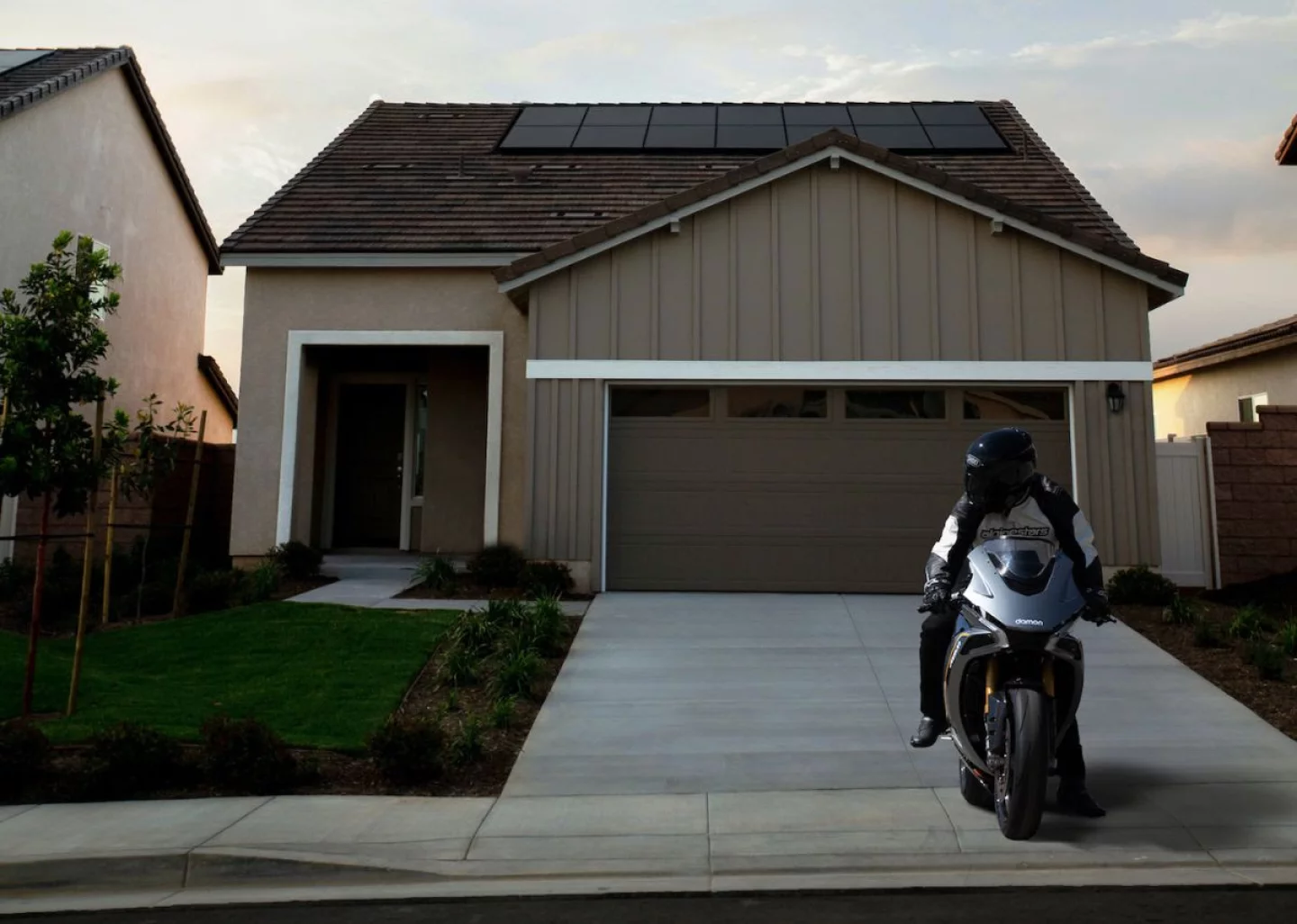 Damon's electric motorcycles can now act as backup home batteries