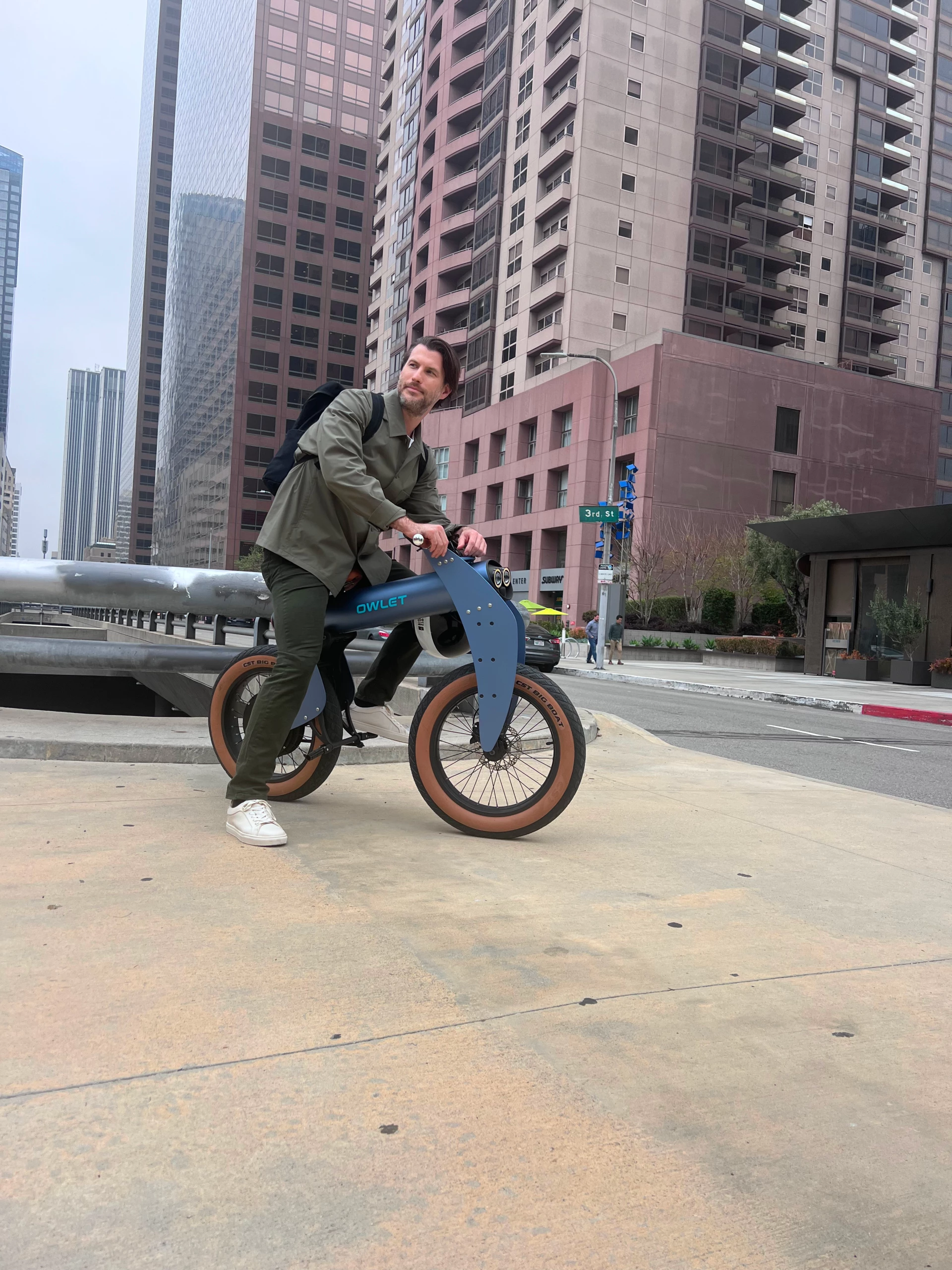 3,000-W ebike/scoot hybrid guaranteed to turn heads