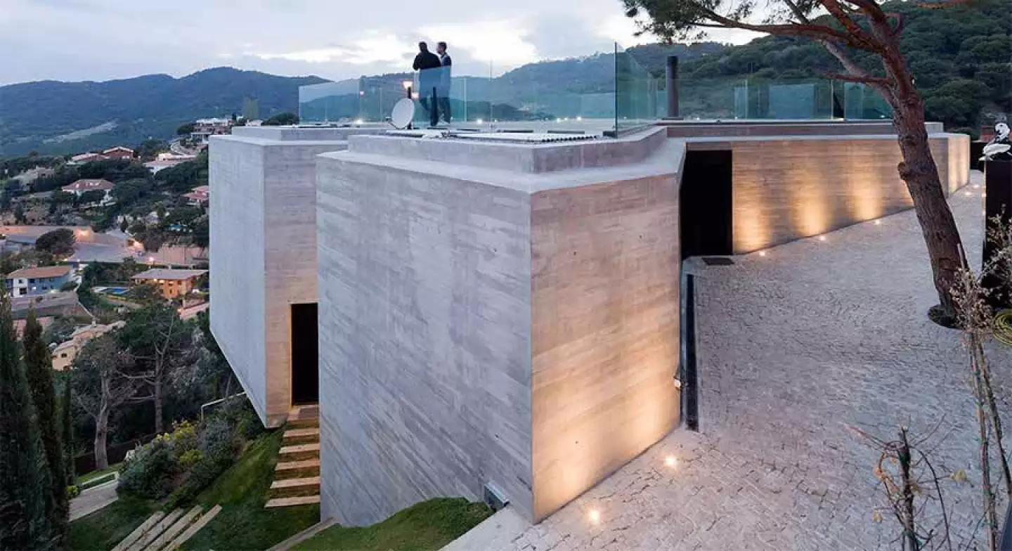 Unique X House offers views to die for