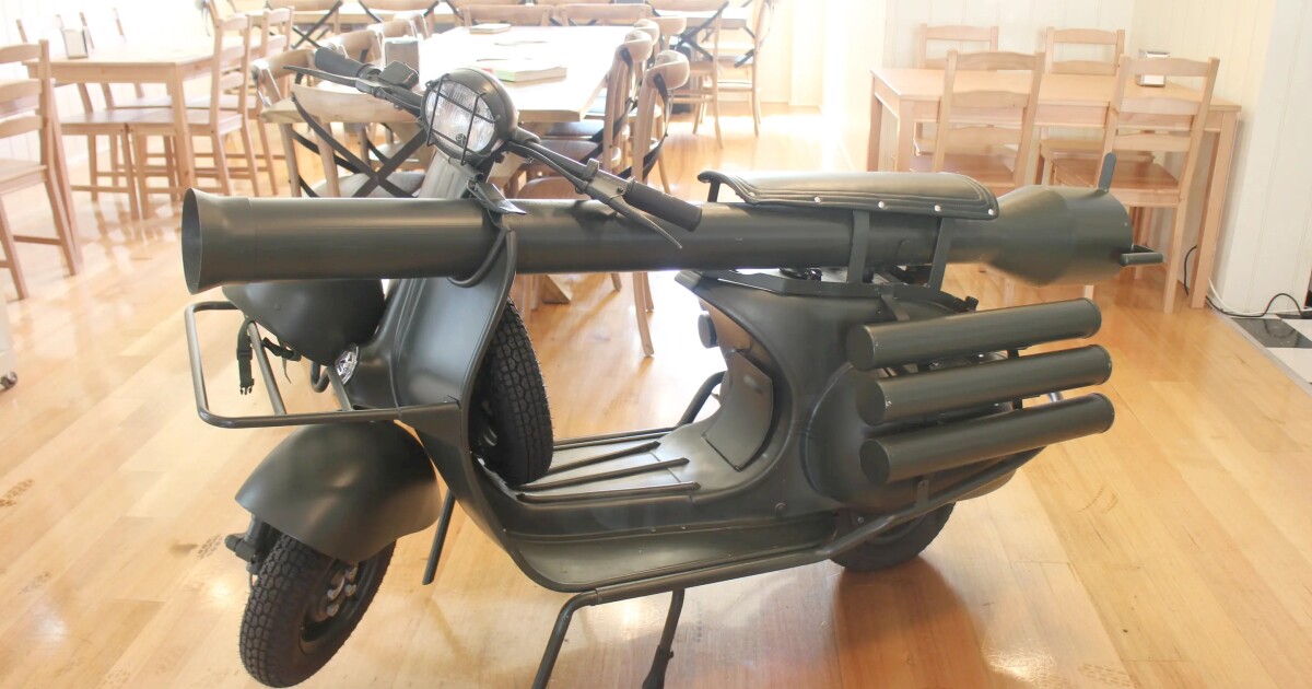 Vespa Bazooka scooter for sale – with or without cannon