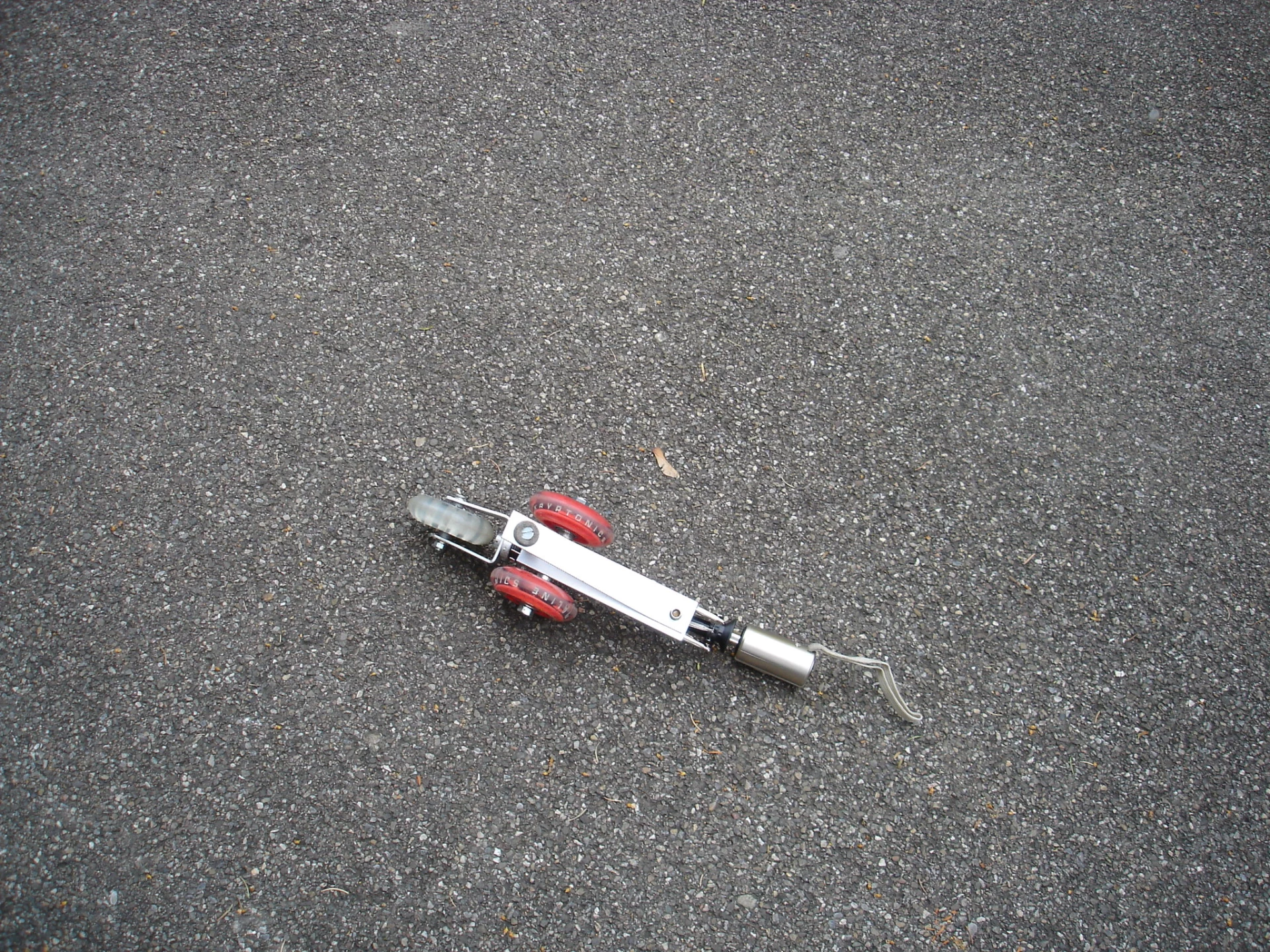 A closer look at the Swiss Butterfly Micro Scooter