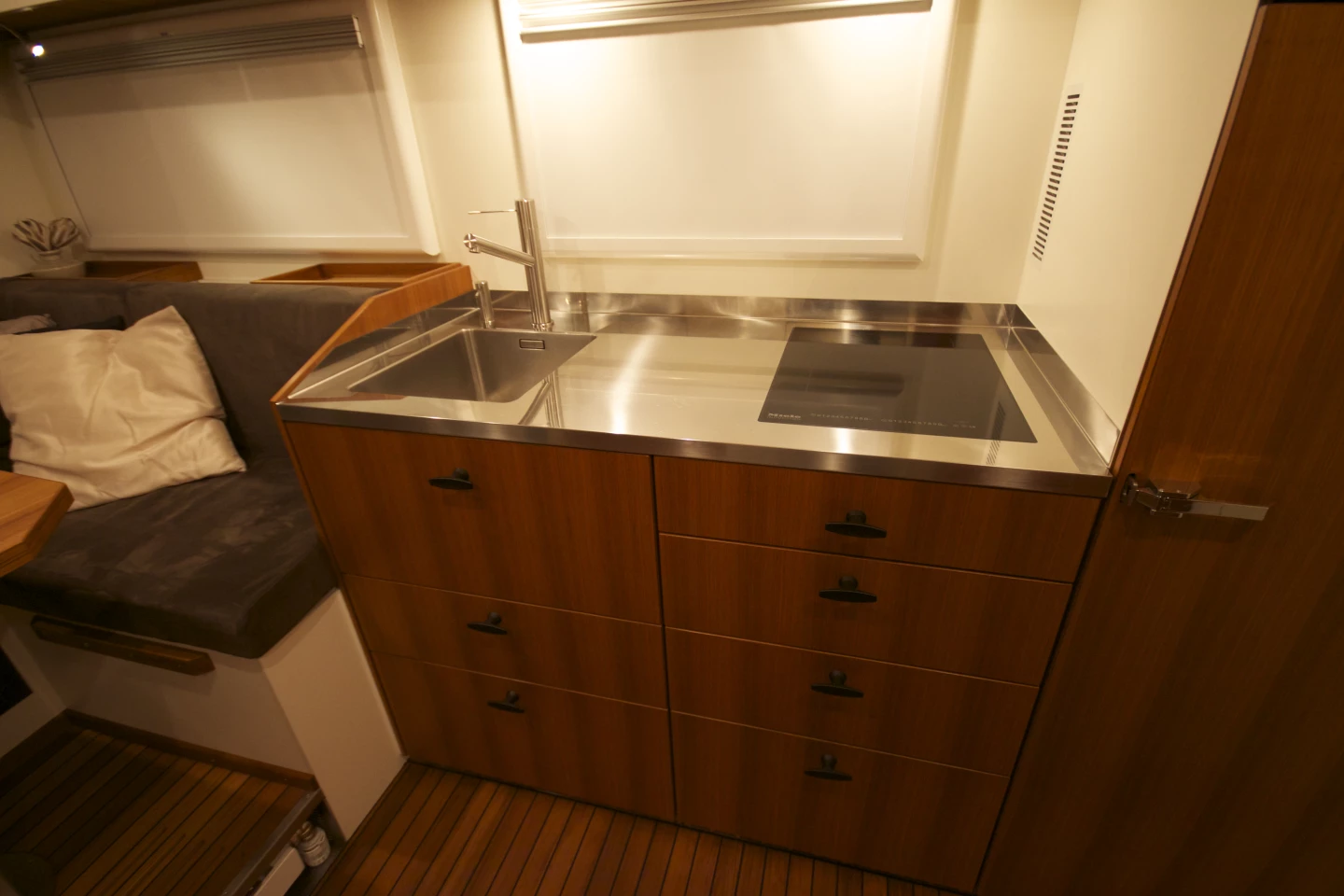 Unicat's latest 4x4 expedition truck escapes civilization without ...