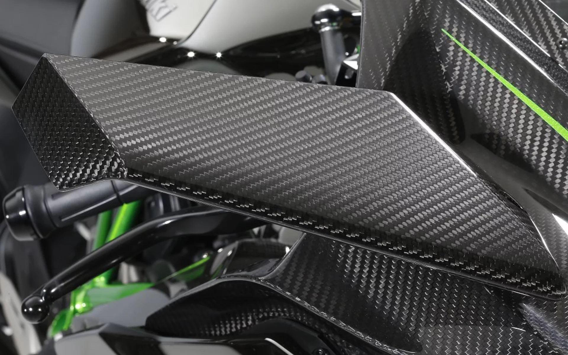 Kawasaki smashes the superbike class with 300-horsepower, supercharged ...