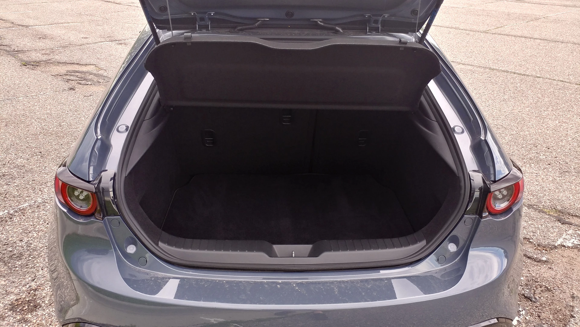 Review: Still sporty Mazda3 adds AWD goodness