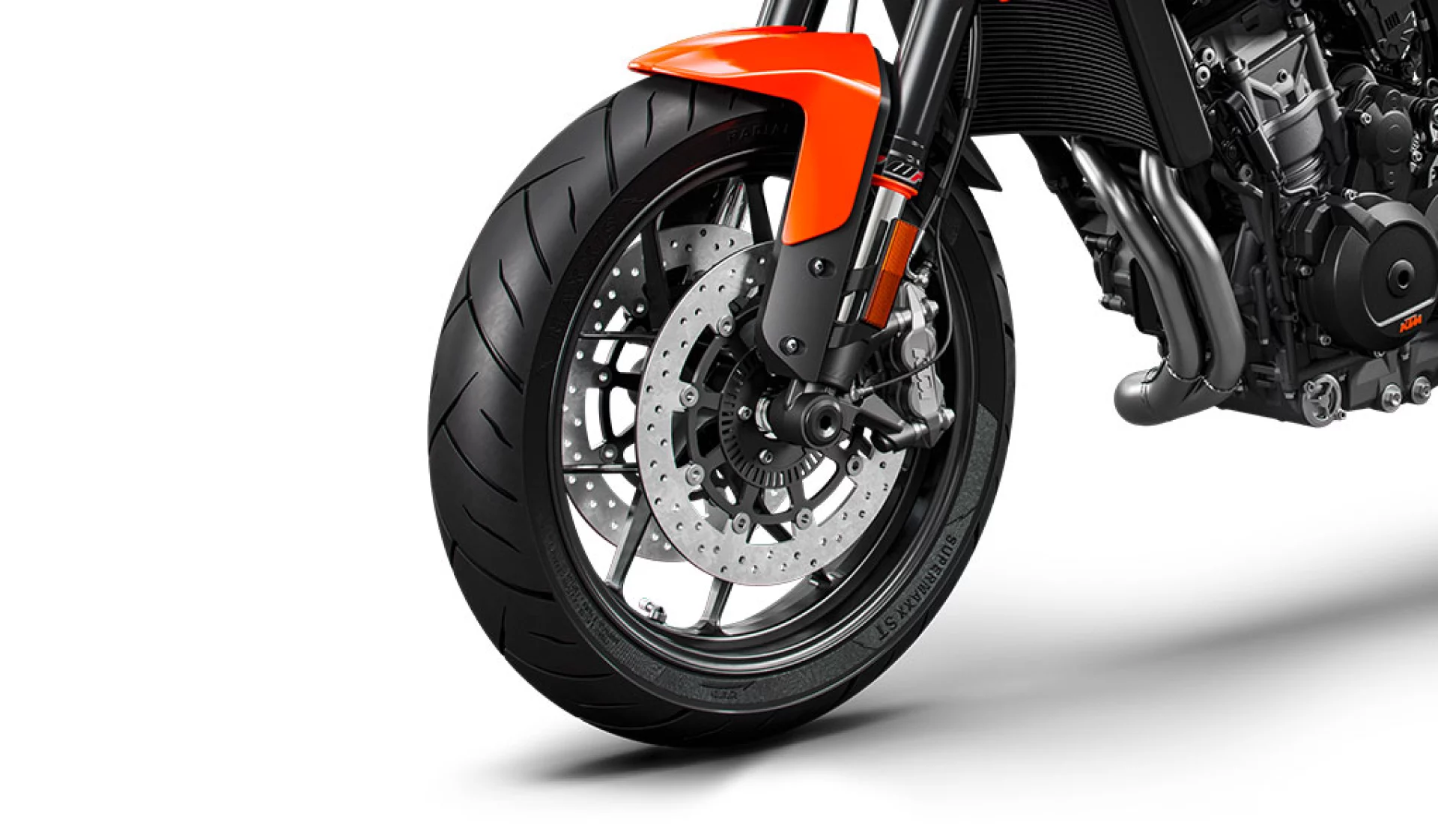 KTM’s new middleweight beast: The Duke 790