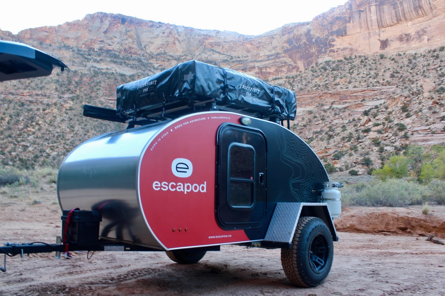 Review: Rolling through red rock country with the Escapod Topo off-road ...