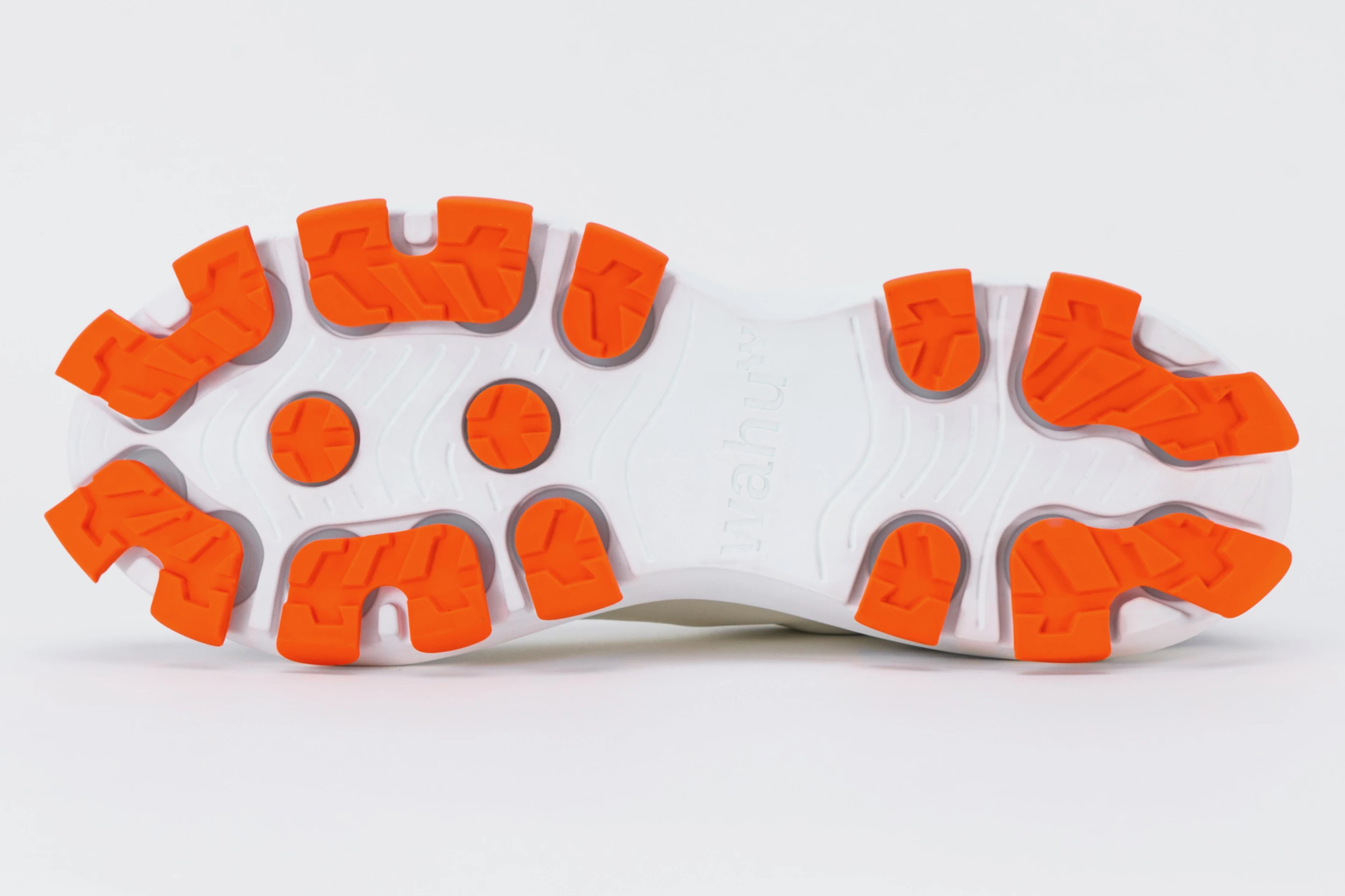 Wahu shoes feature user-adjustable pneumatic cushioning tech