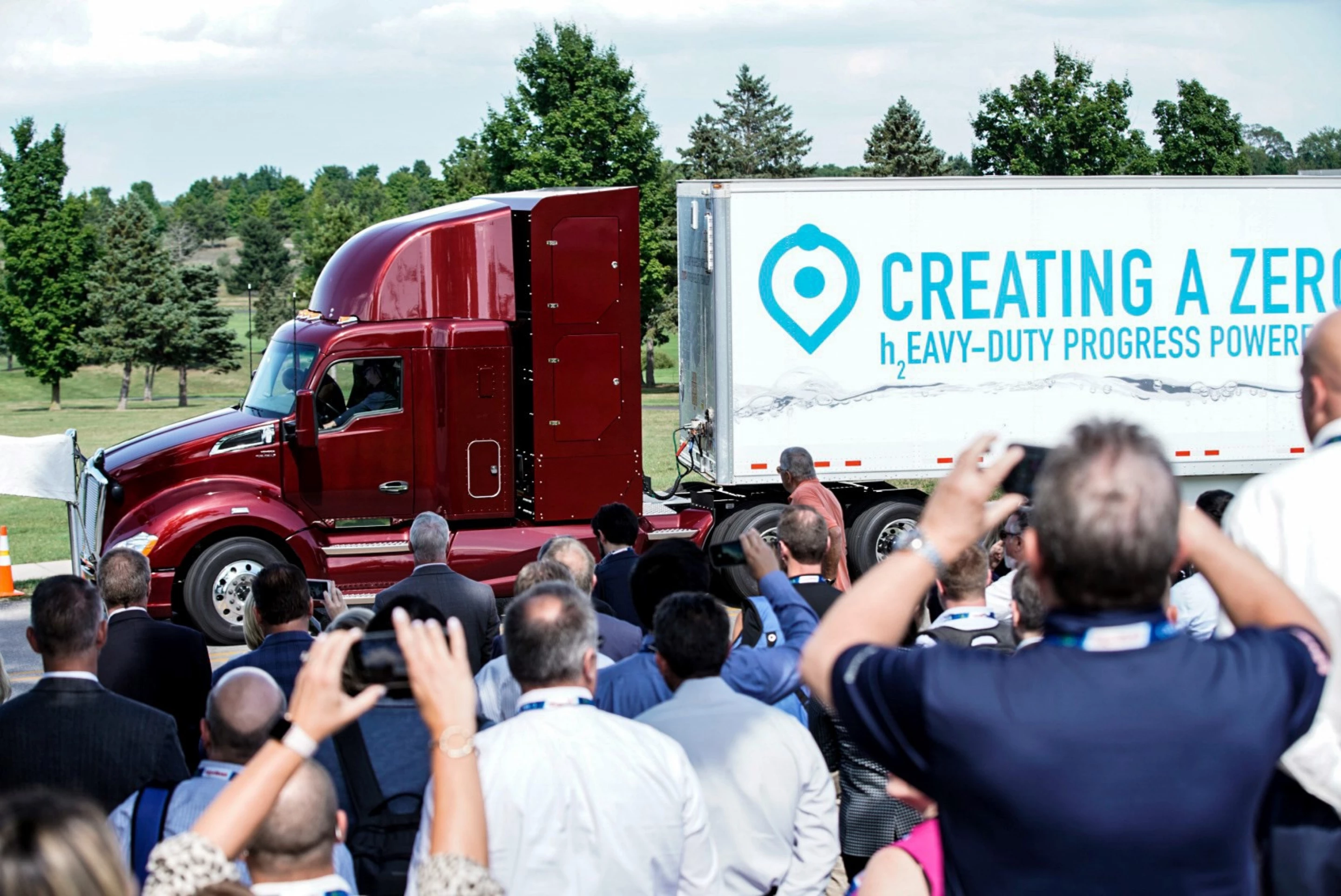 Toyota reveals Project Portal Beta fuel cell truck