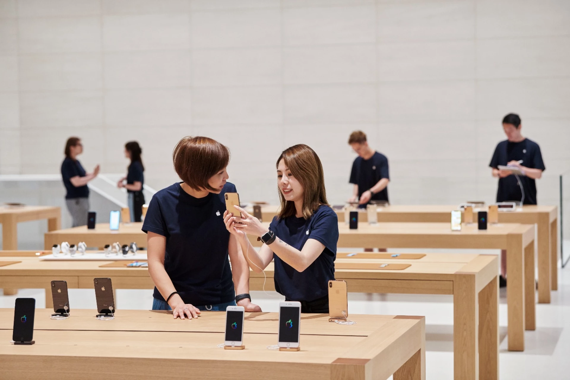 Apple and Foster + Partners collaborate on new Taipei store