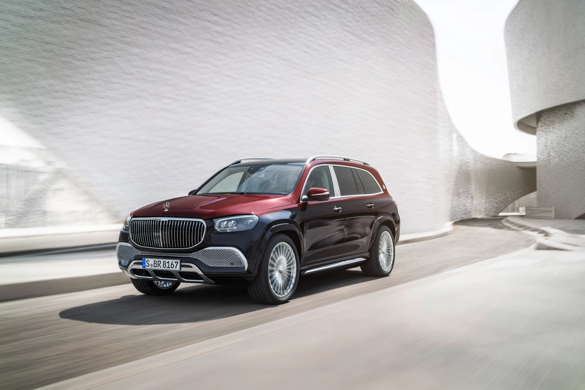 What it's like inside Mercedes-Maybach's new ultra-luxury SUV