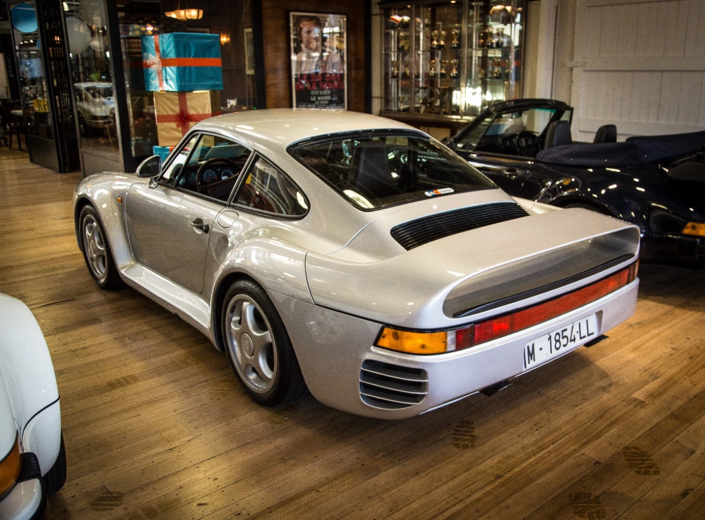 Tracing automotive bloodlines: Gizmag goes exploring at Dutton Garage