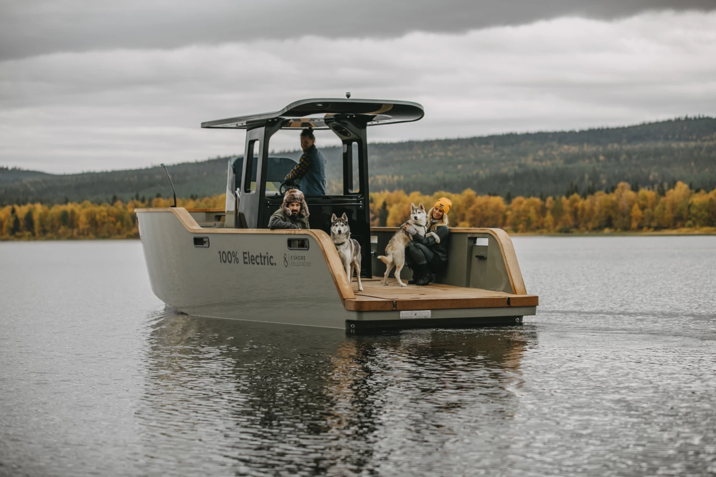Modular, connected e-boat slips into US waters like an electric eel