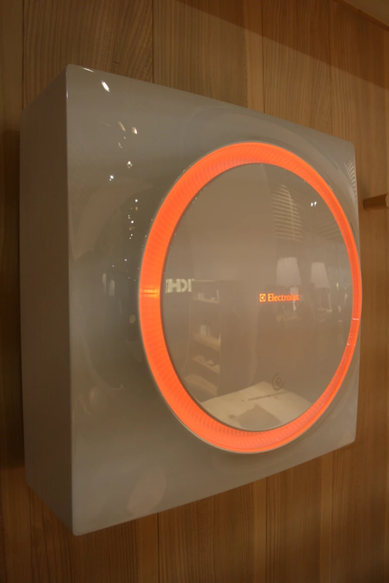 Electrolux SHINE washing machine concept is as pretty (and hangable) as ...