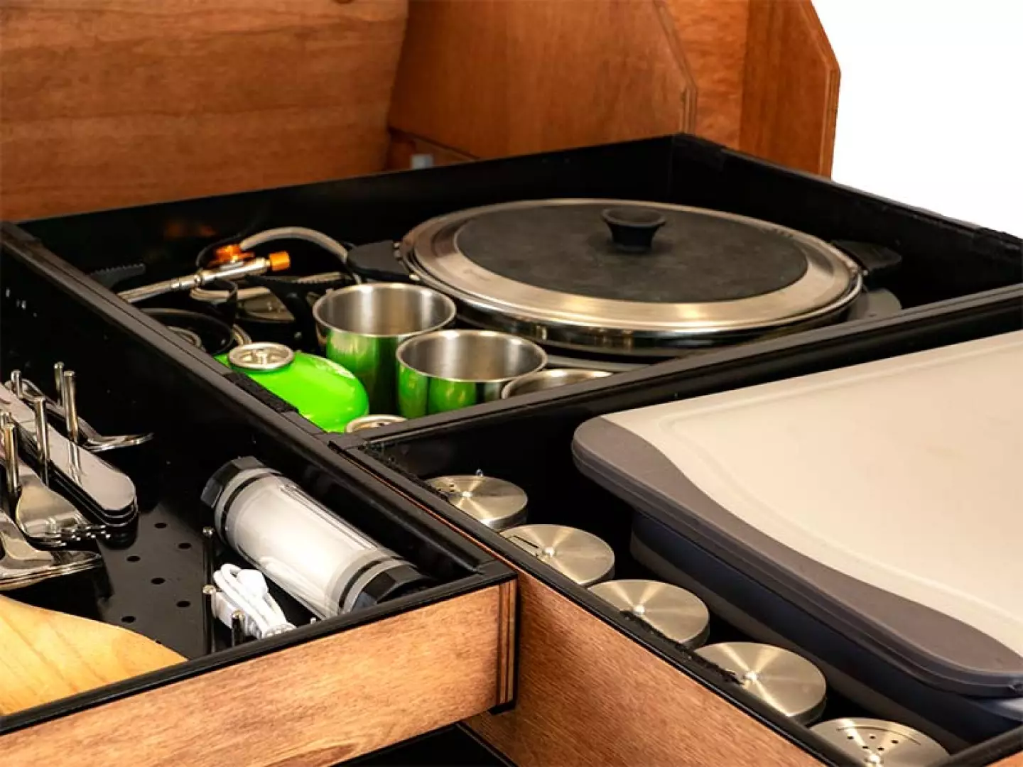 Small, simple Ello camping box turns compact cars into off-grid camper vans