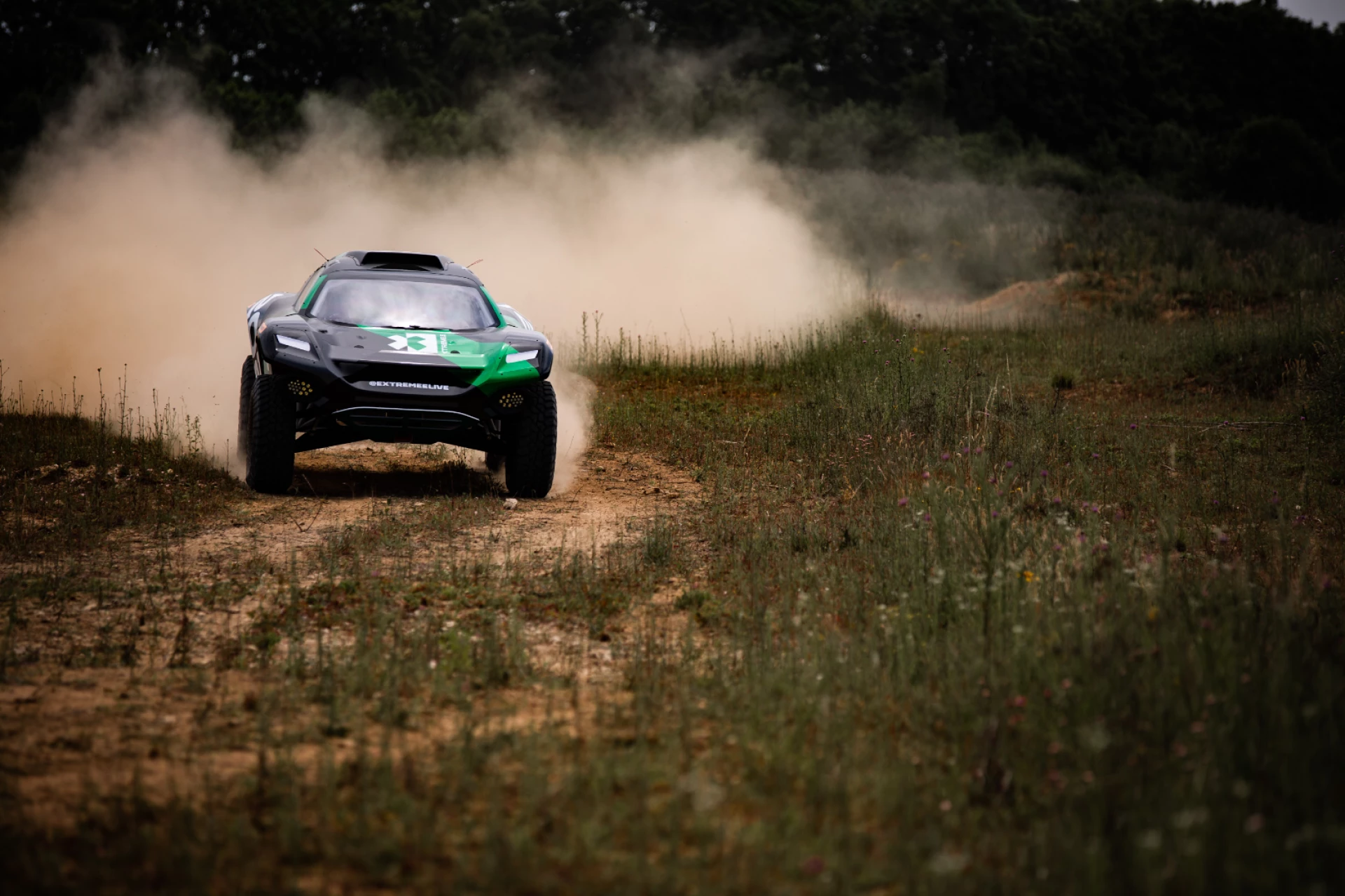 Extreme E race series reveals its terrain-leveling all-electric SUV