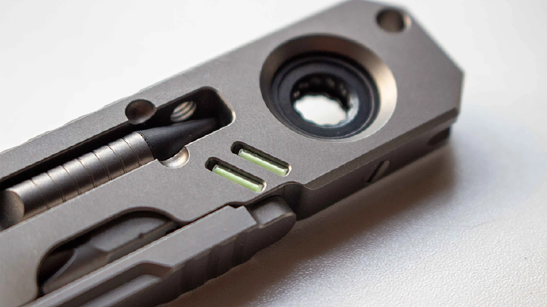 Titanium multi-tool packs a ratcheting driver and an everlasting pencil