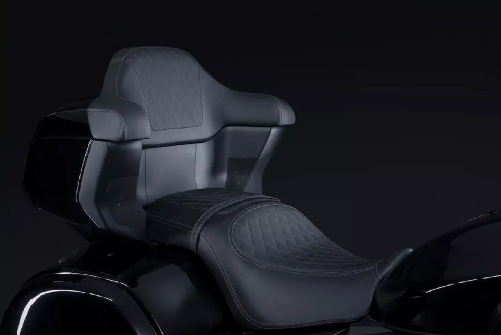 China's 8-cylinder, 2-liter megatourer heralds a global motorcycle conquest