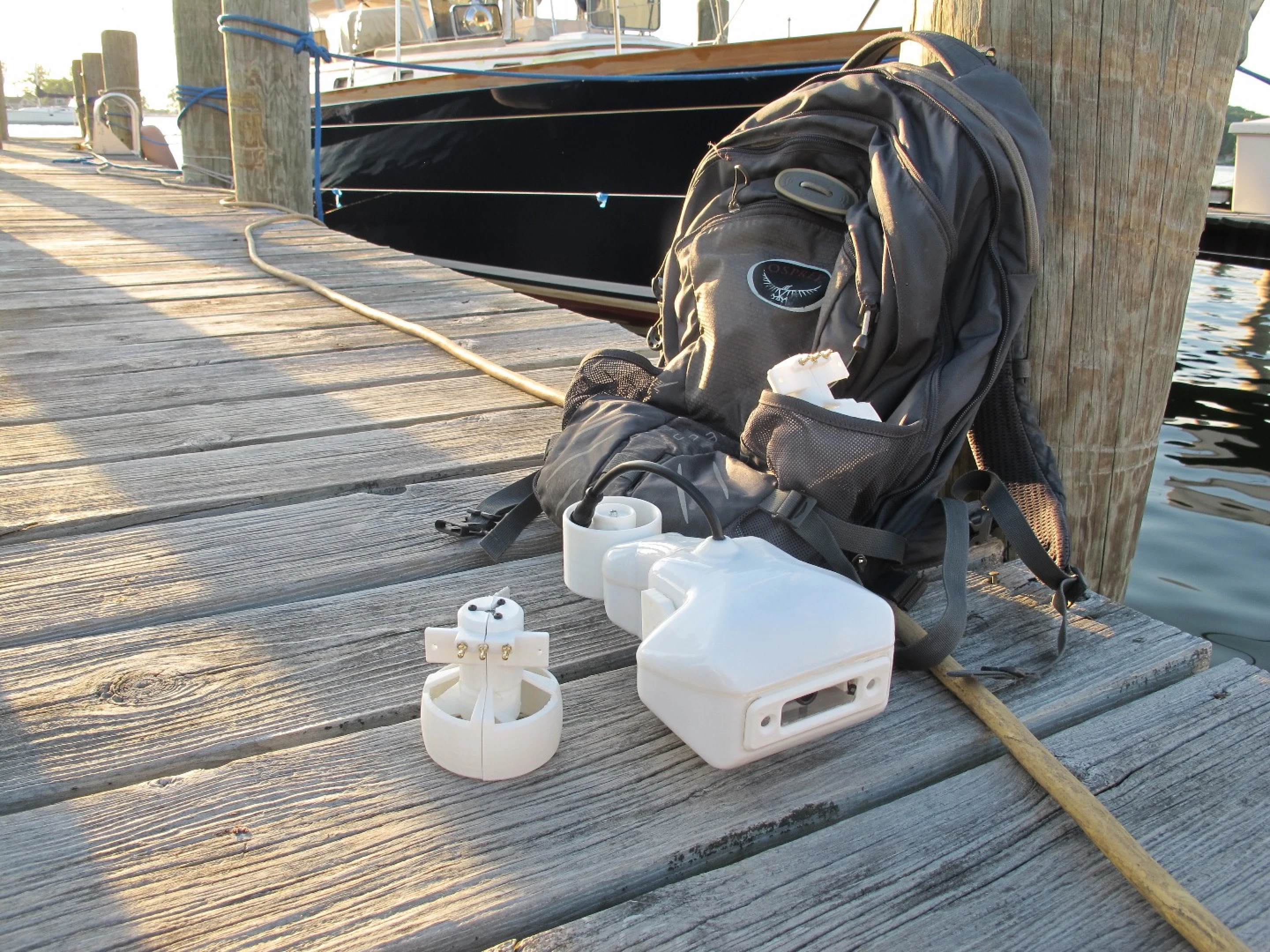 Fathom One lets adventurers explore underwater without getting wet