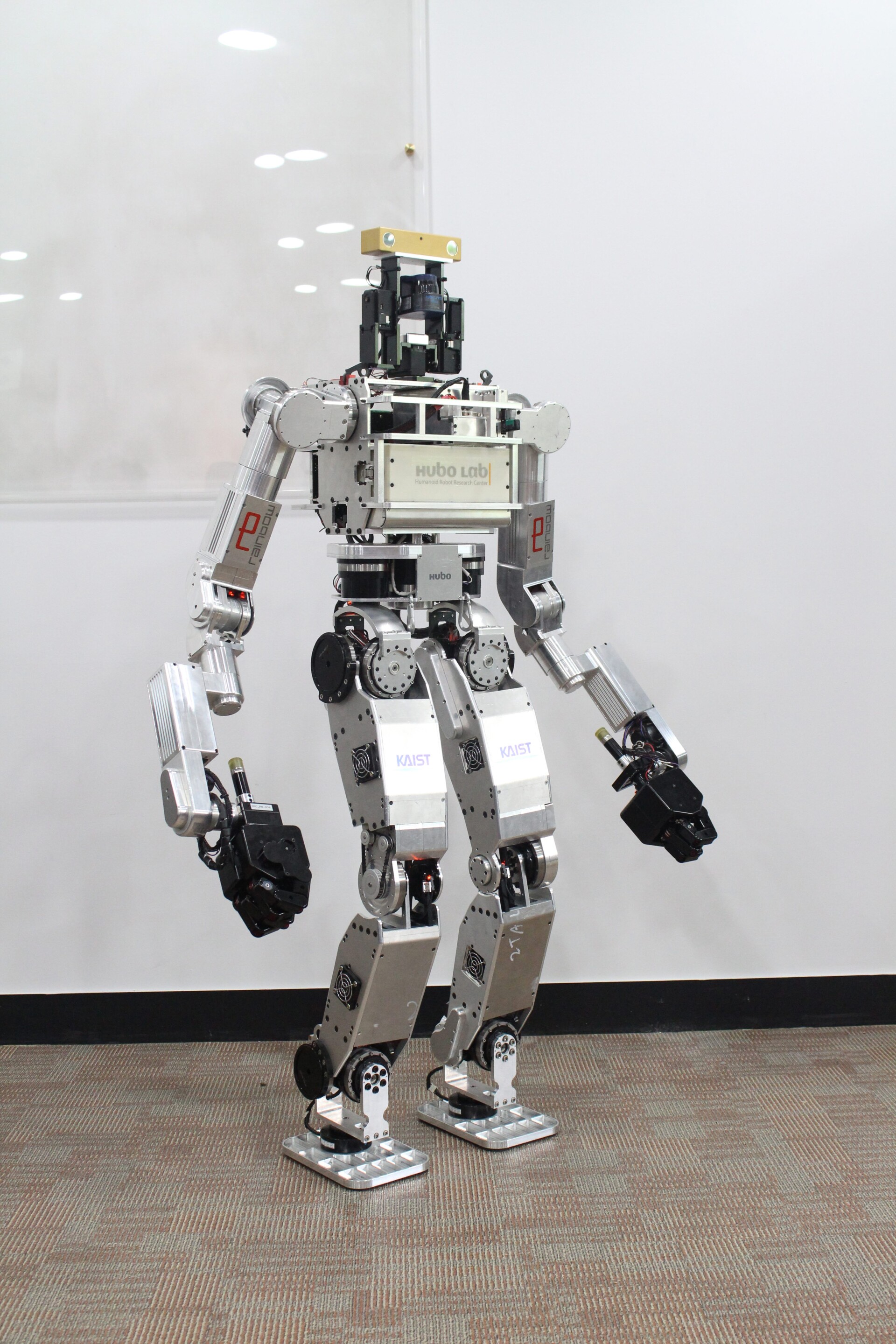 DRC-HUBO revealed for DARPA Robotics Challenge