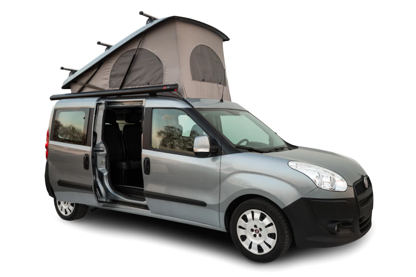 The MFC is the cutest camper van in all of Düsseldorf