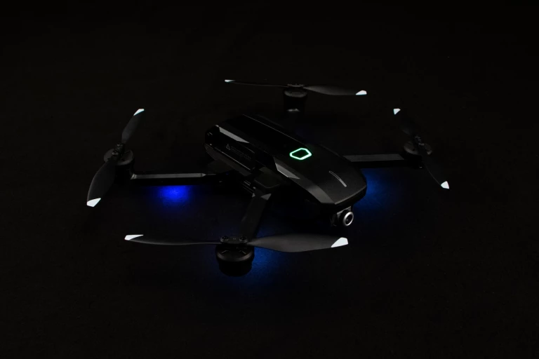 Yuneec launches voice-controlled, super-portable Mantis Q drone
