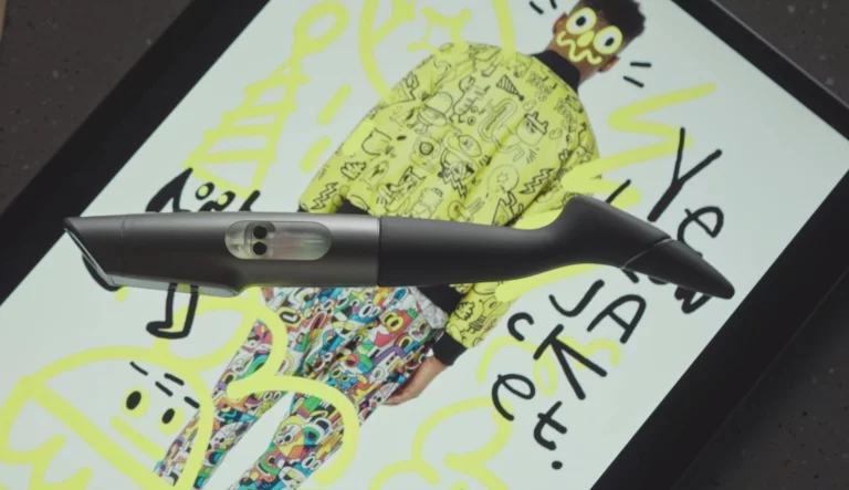 Colorpik Pen draws from its surroundings to draw in 16 million colors