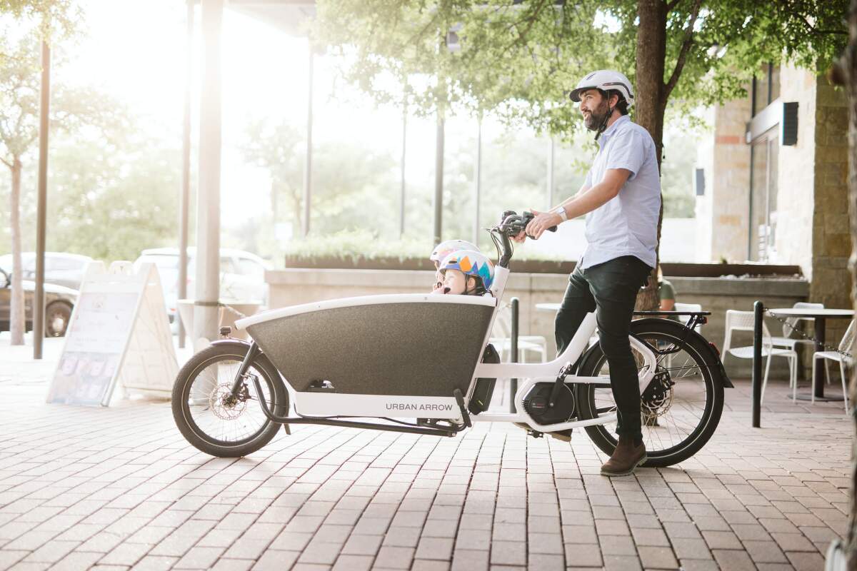 Front-loader cargo ebikes get smarter with Bosch