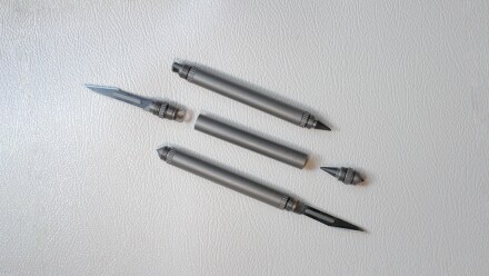 Mantis Pen packs scalpel blade, other tools, in slim titanium tube