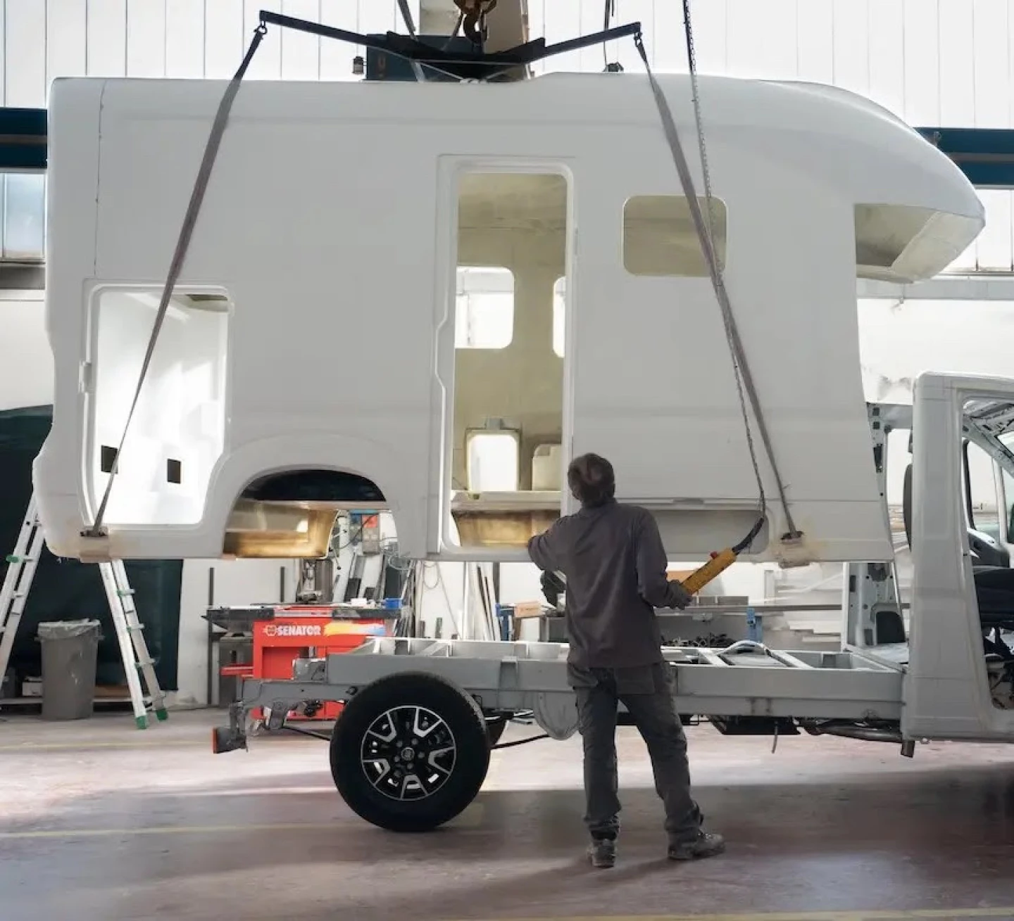 Bigger, cushier monocoque mini-motorhome further reshapes US RV market
