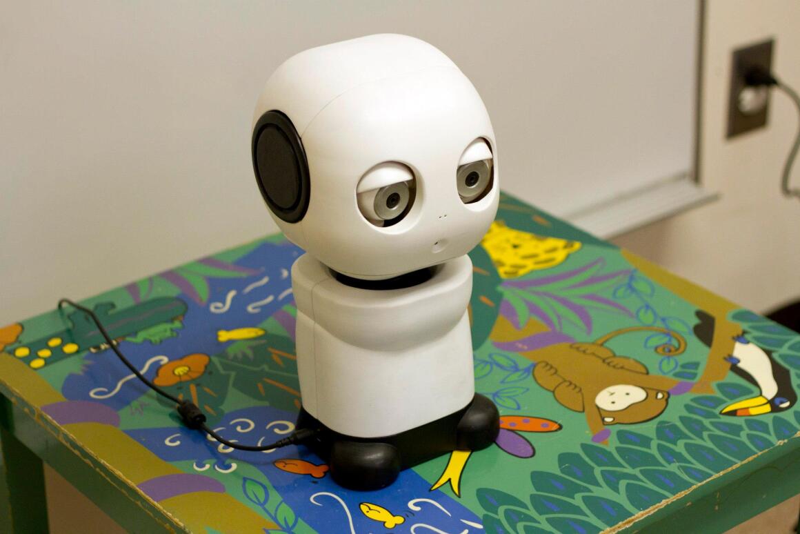 3D print your own robot with Hello Robo's MAKI
