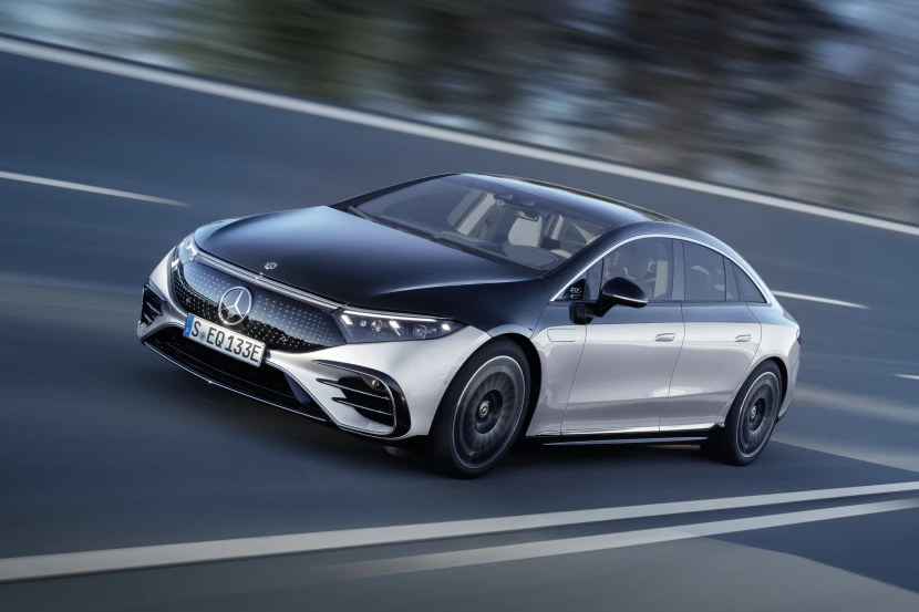 478-mile Mercedes EQS brings top-of-range electric luxury