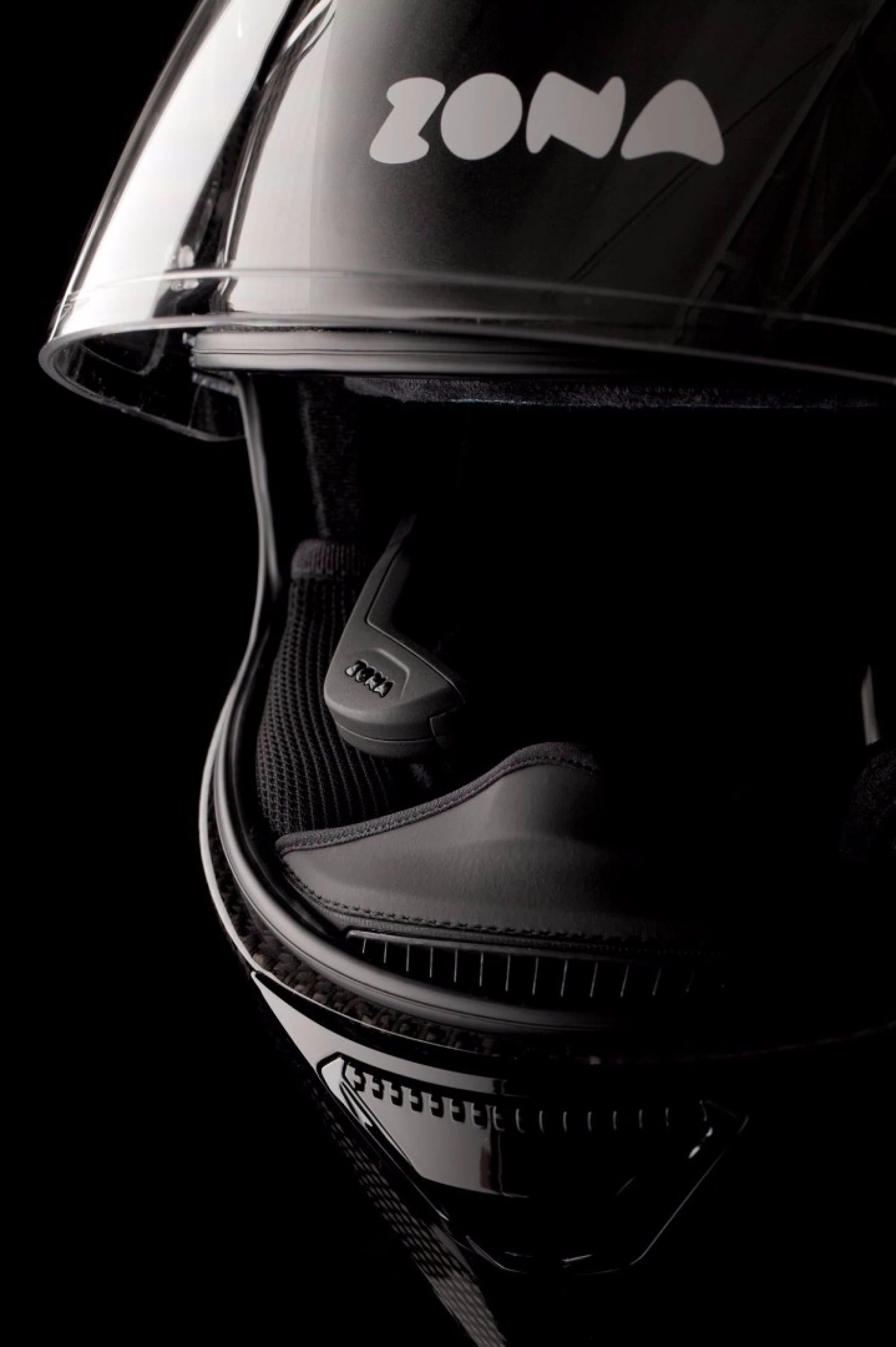 Camera kit brings rear vision to motorcycle helmets