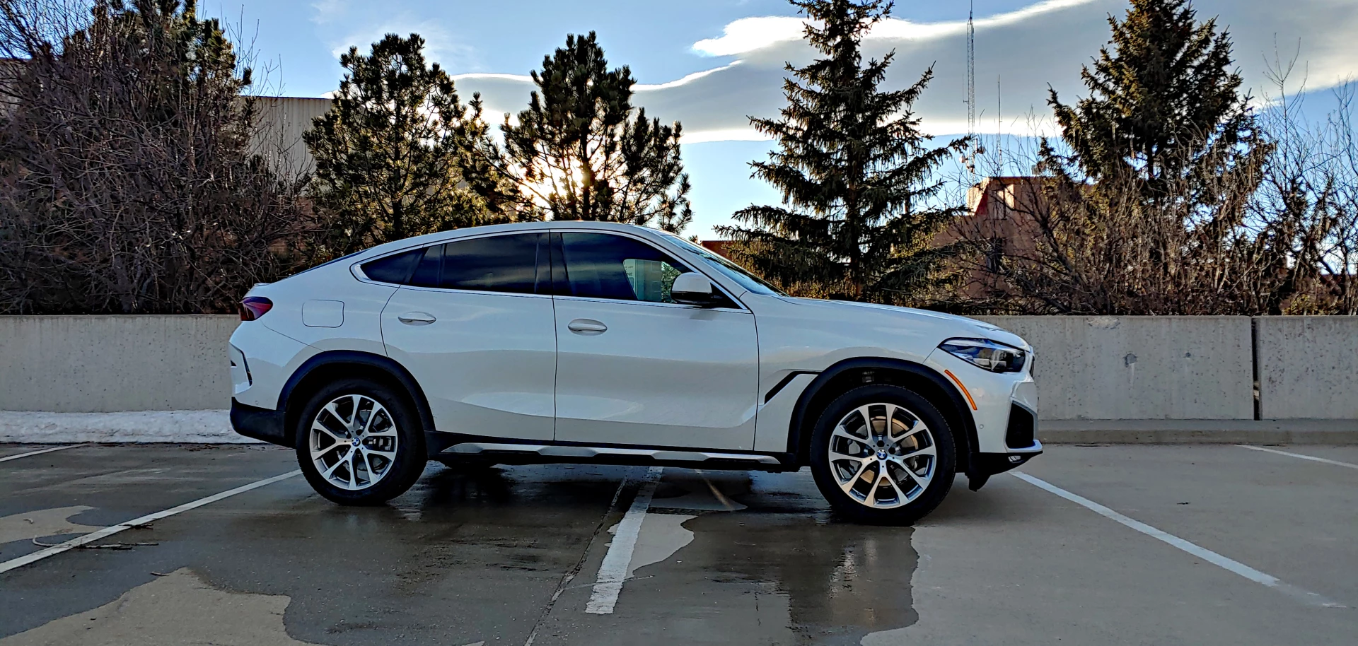 Review: 2020 BMW X6 doesn’t need the M package for greatness