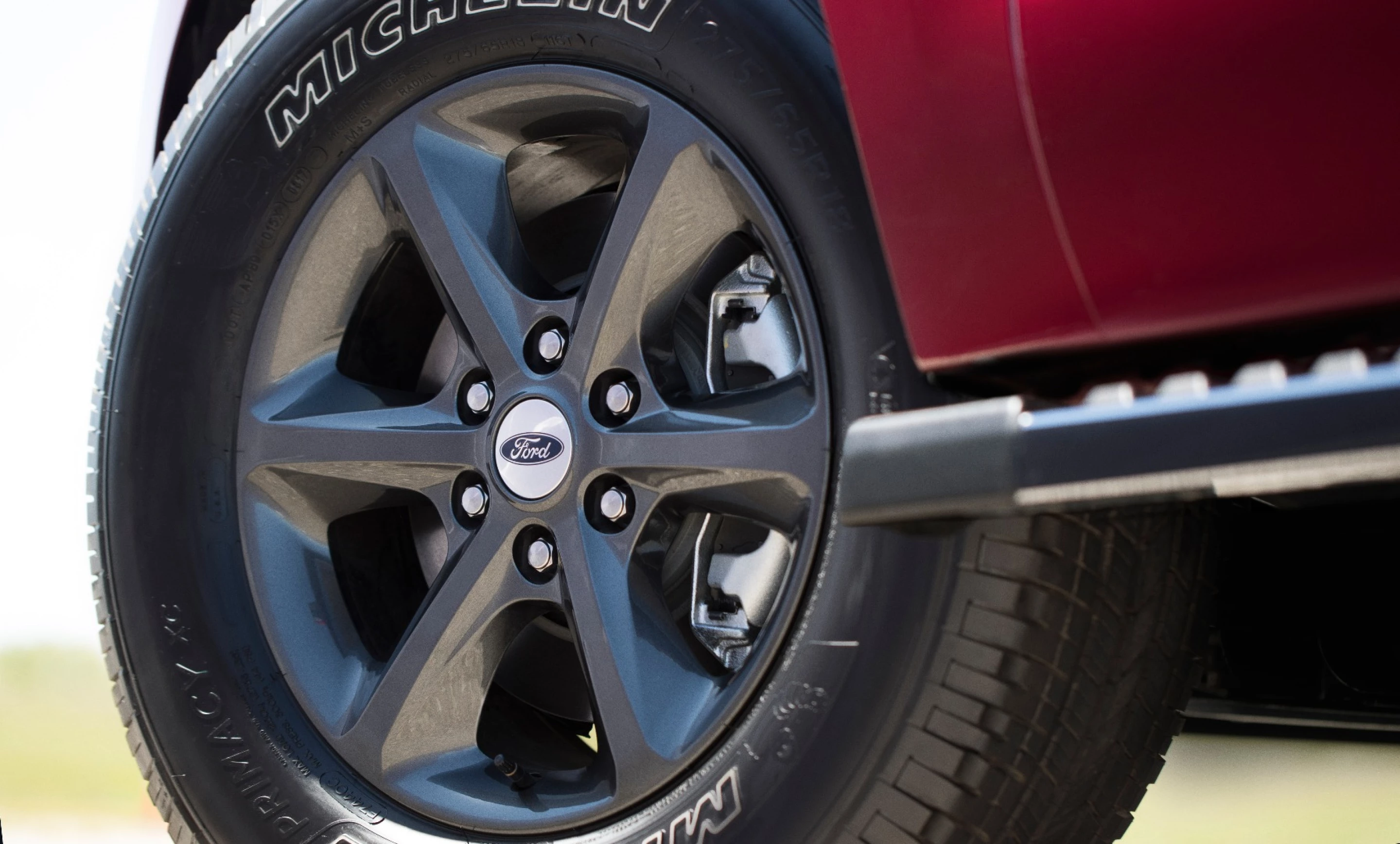 Ford loads up FX4 package for off-road Expeditions