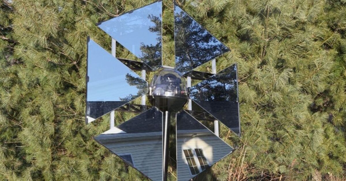 The Sunflower focuses sunlight where you want it