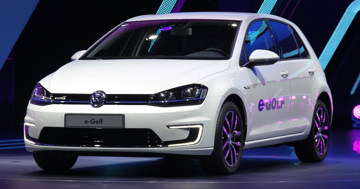 VW unveils electric e-Golf, e-up, and new additions to the Golf range