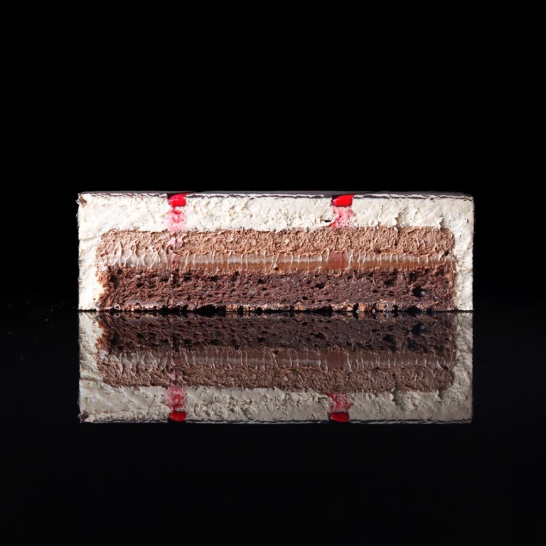 Architect turned cake-maker serves up mouth-watering geometric 3D ...