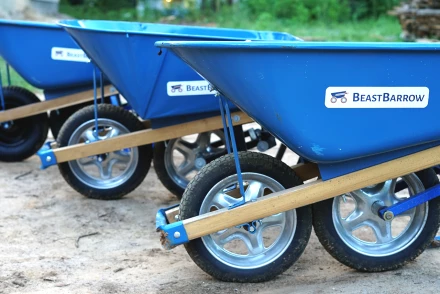 Inline wheel attachment makes barrows more maneuverable