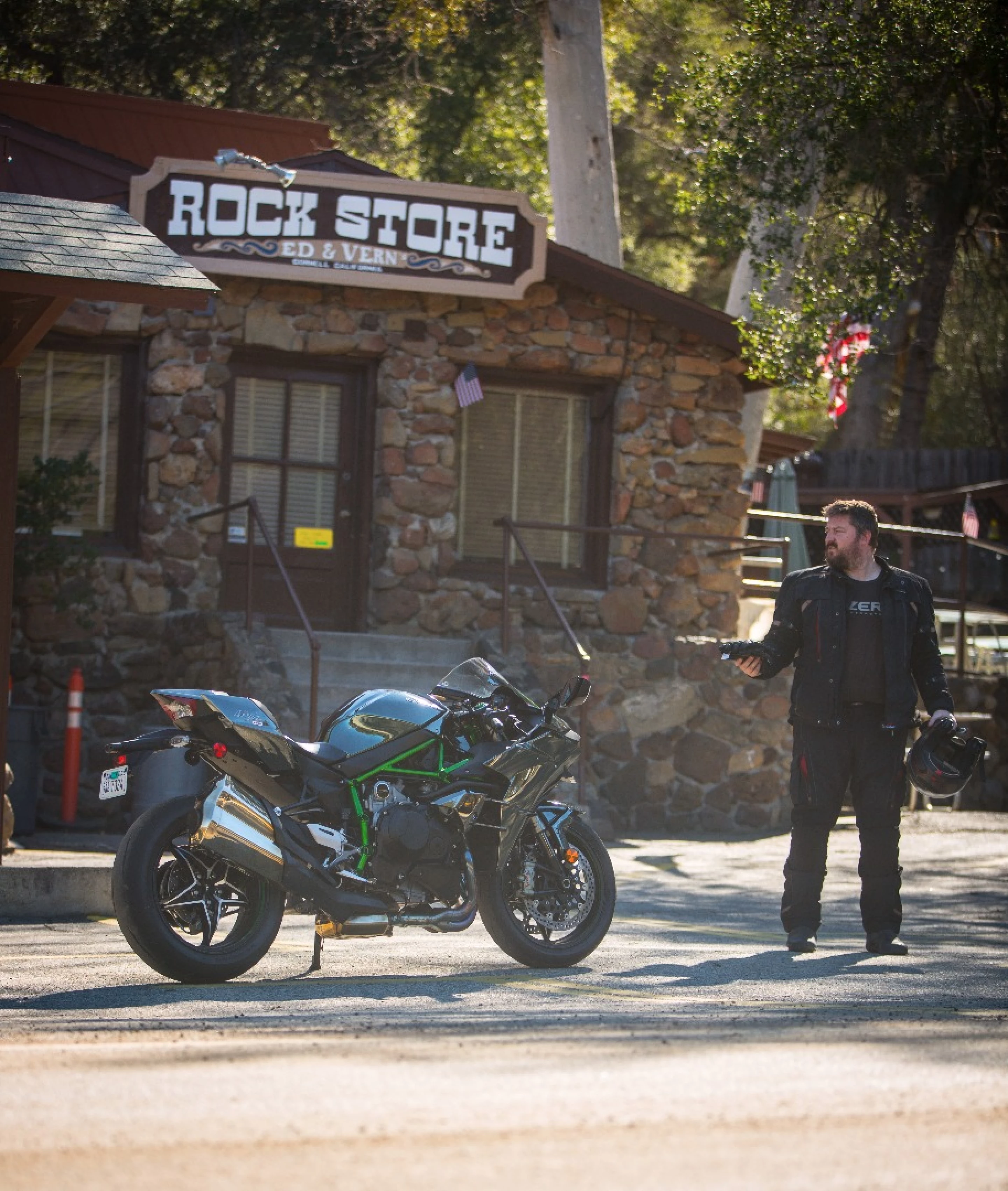 Review: Kawasaki's supercharged H2 is an elegant artwork of supreme ...